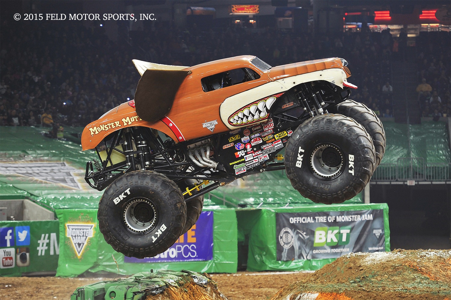 Monster Jam: torna in Europa lo show sponsorizzato da BKT | TRATTORI ...
